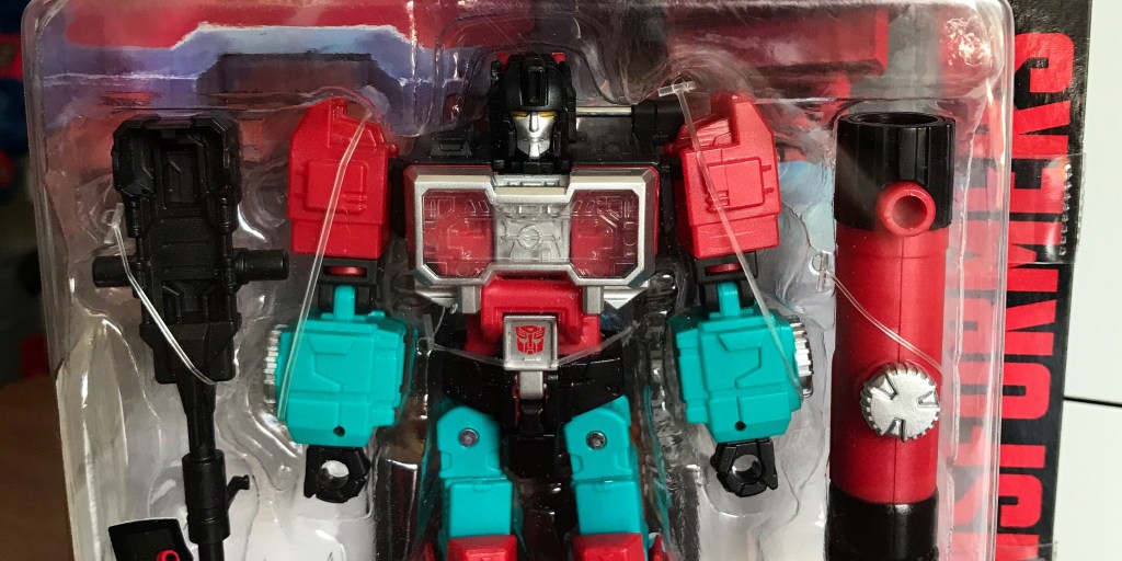 Transformers Titans Return: Perceptor – Pax Cybertron