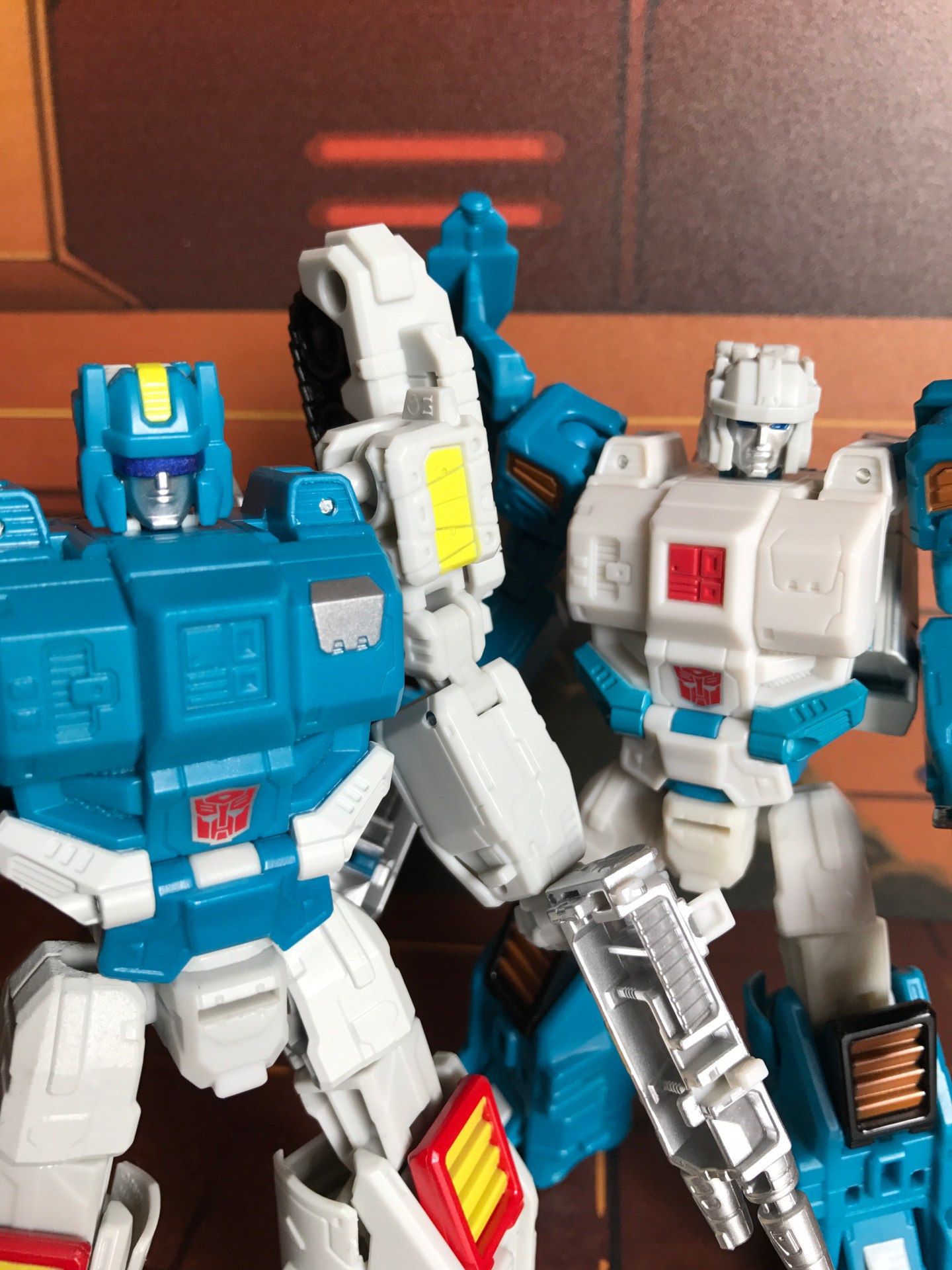 Titans Return: Twin Twist – Pax Cybertron
