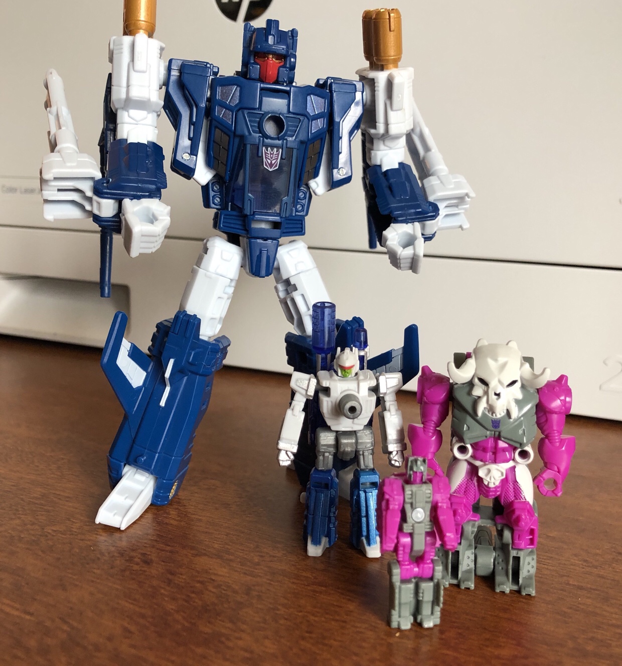 Transformers Power of the Primes: Prime Master Liege Maximo – Pax Cybertron